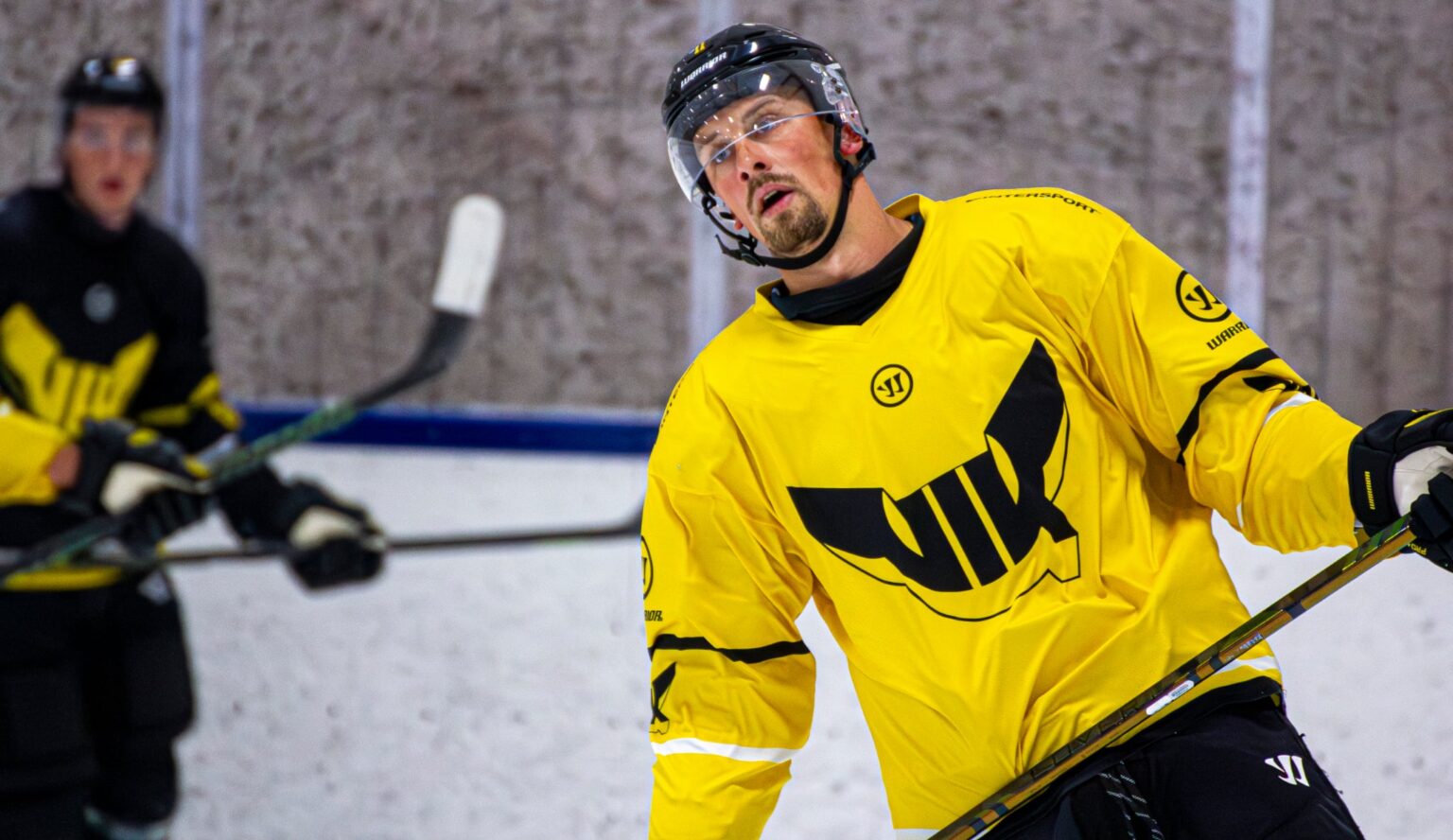 Nedslag på isträning #2 i Mimerhallen och debut för Hugo Lejon i en ...
